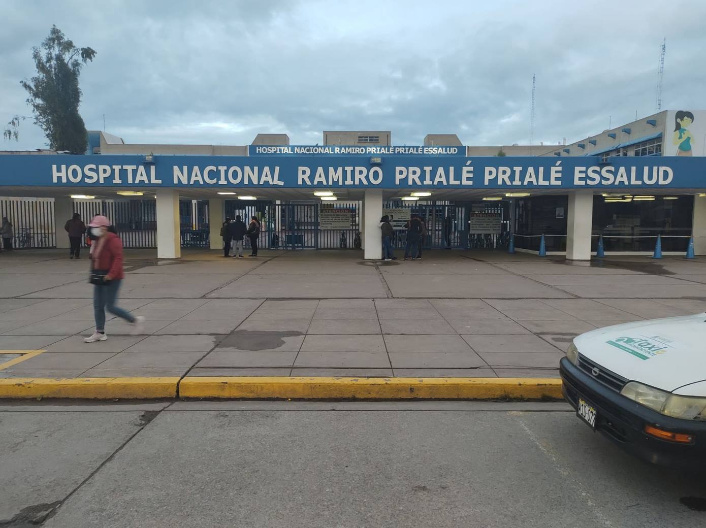 Hospital Nacional Ramiro Prialé Prialé EsSalud