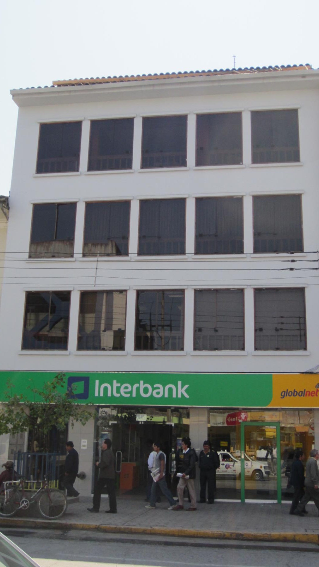 Banco Interbank - Fotos de Huancayo